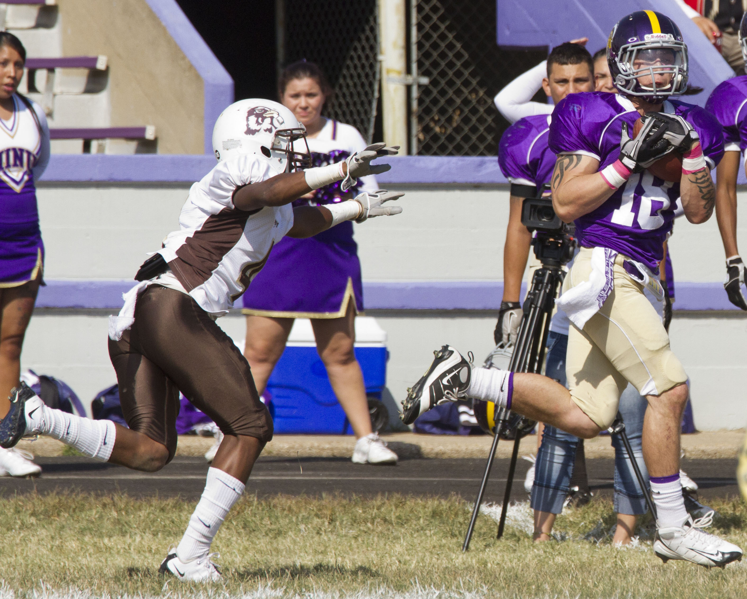 Photo gallery: Haskell football vs. Quincy | News, Sports, Jobs ...